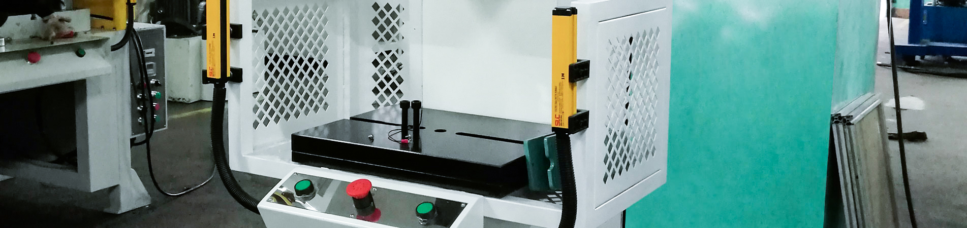 Servo-press-banner – Lexson